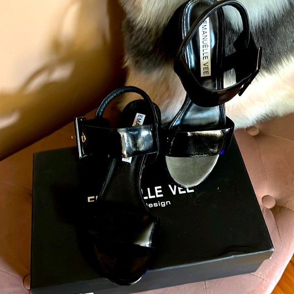 emmanuelle lee | Shoes | Emmanuelle Lee Vee Italian Black Patten ...
